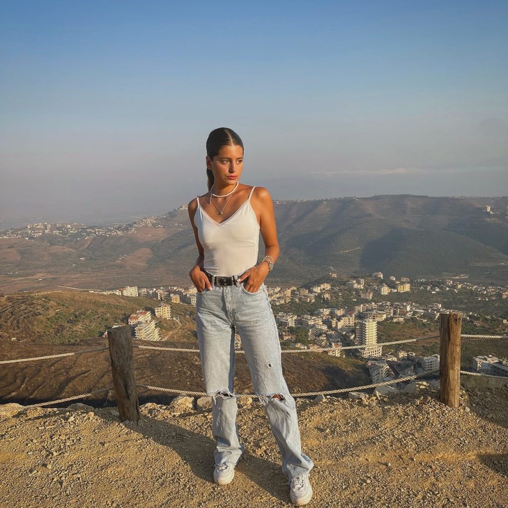 Syrian Influencer’s Viral Account Provides Authentic Glimpse into Life ...
