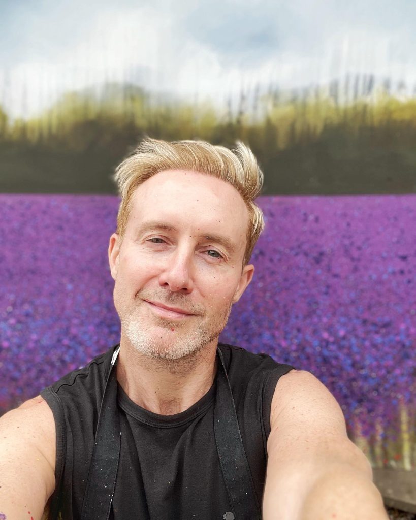 H from Steps Sells His Artwork for Up to £2,895 Each - Znewsservice.com